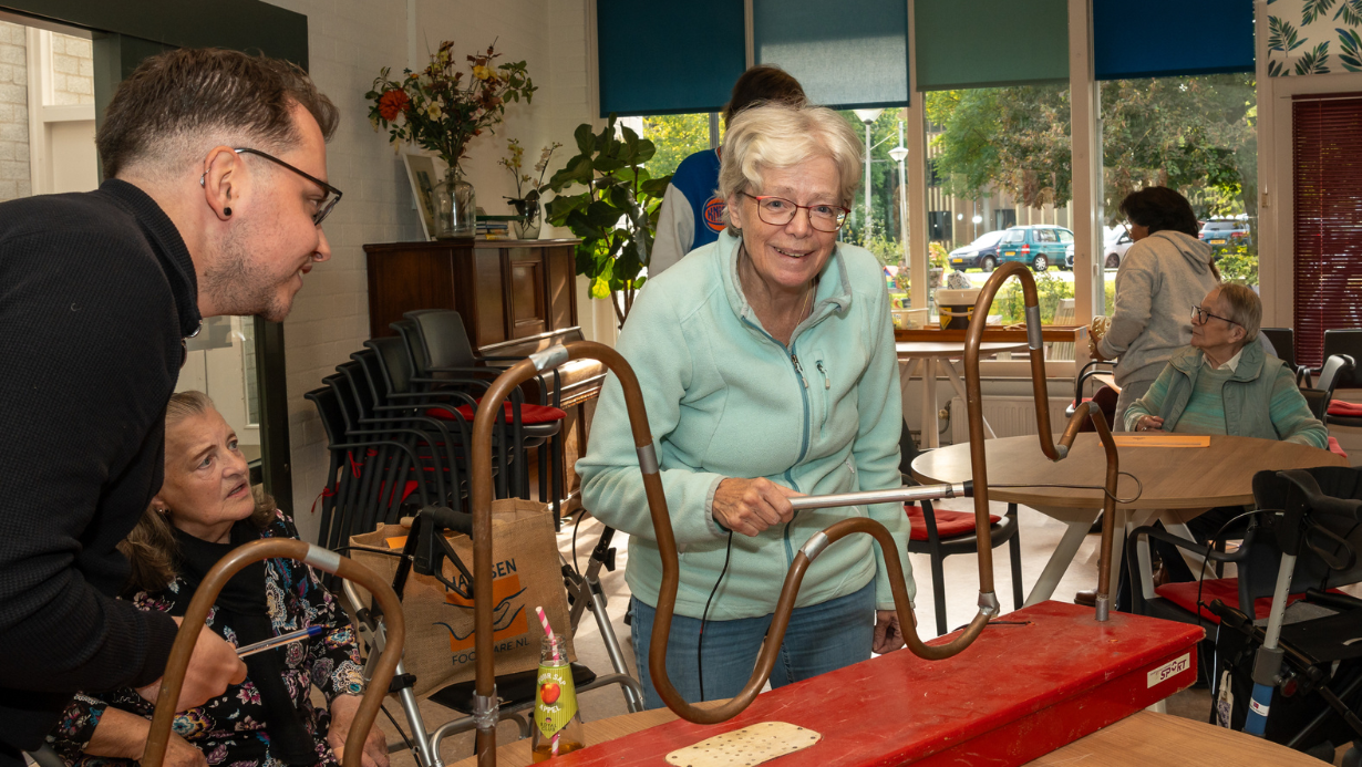 SWOA (Stichting Welzijn Ouderen Arnhem) | Werkeninzorgenwelzijn